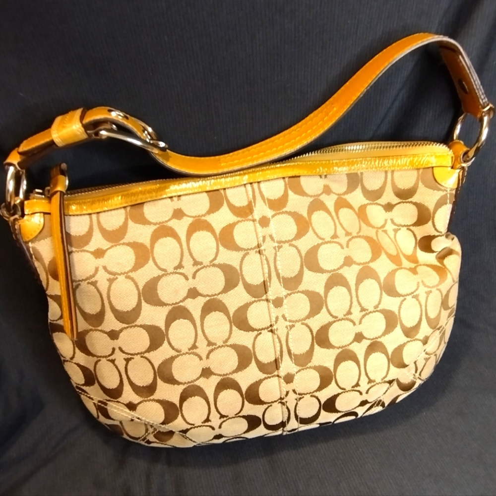 Coach Hobo Tan Signature Shoulder Bag - Gem